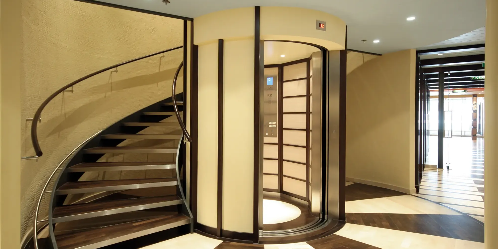 Passenger elevators on vessels | LUTZ Elevators