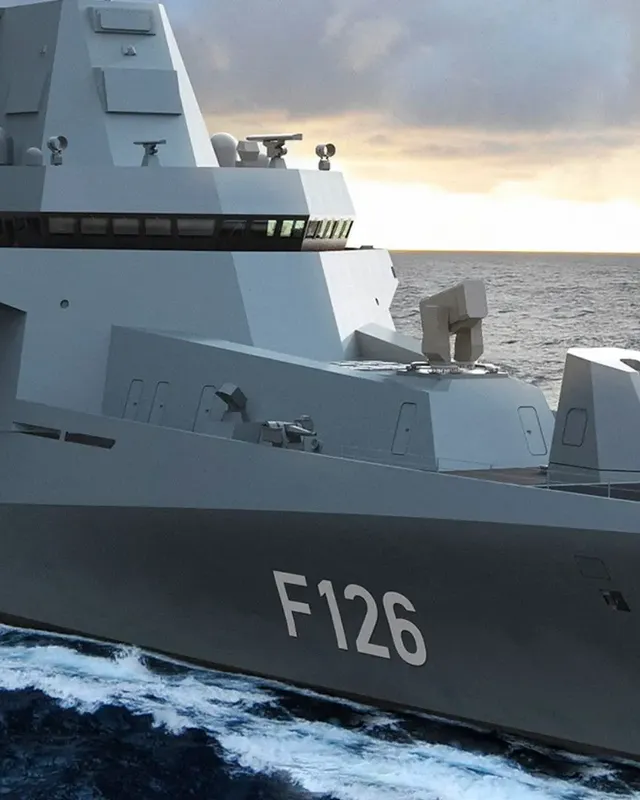 Elevators for navy vessels | LUTZ Elevators